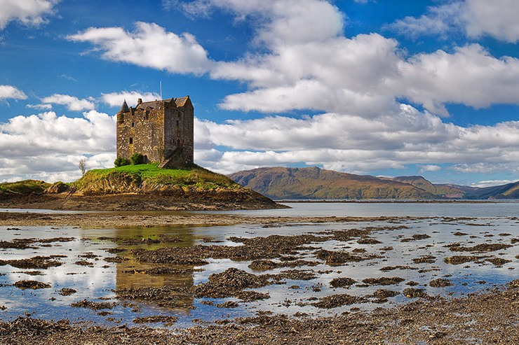 A Monty Python nyomában: a skóciai Stalker kastély | BUDAVÁRTOURS